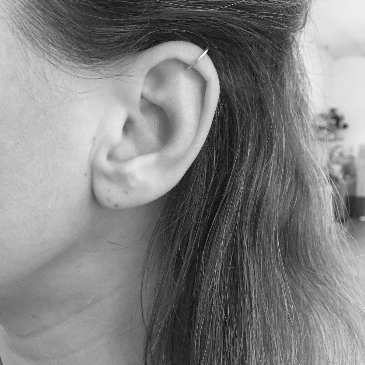 TINY EAR CUFF – Atom47